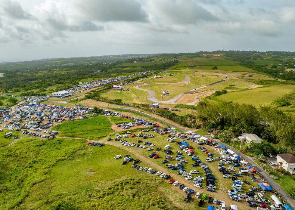 Floodlit start for record BCIC RB25 entry at Bushy Park | 2025 News ...